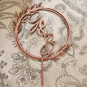 Wedding Cake Topper With Rustic Wreath / Mr and Mrs Cake - Etsy