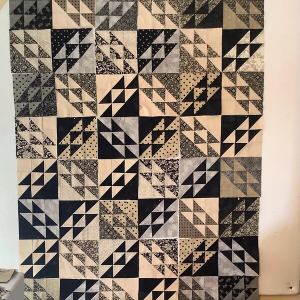 Arcadia Quilt Kit 48x60" Pioneer Spirit Fabric Maywood Studios Tom ...