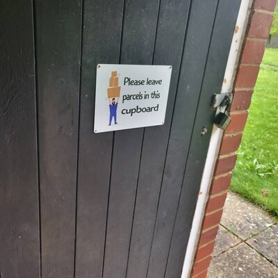 Personalised Delivery Note Metal Sign - Etsy UK