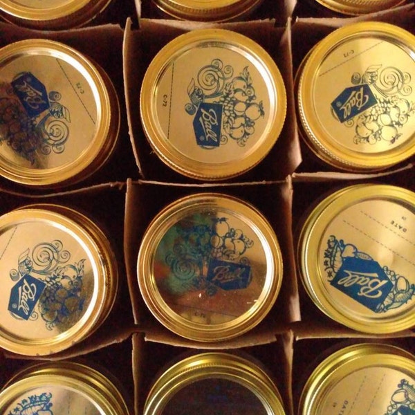 Rustic Chippy Vintage Blue and White Enamelware Bowl - Country Cottage ...