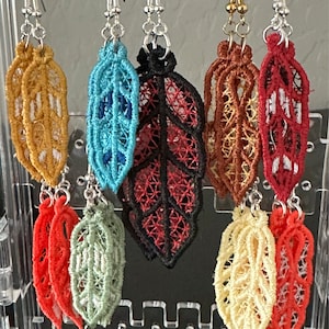 FSL Lace Feathers 5 Types Feather Embroidery Design Assorted Sizes Lace ...