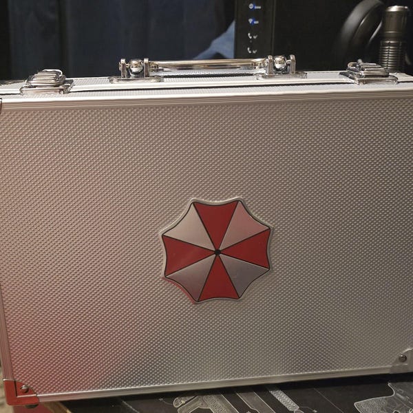 Umbrella Suitcase T Virus Vial Display Case Cosplay Resident Evil Prop ...