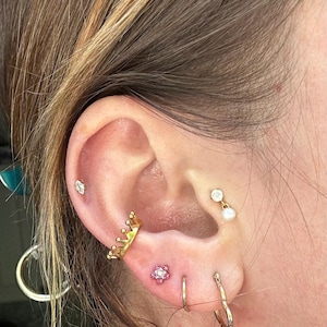 ASTM F136 Titanium Conch Labret, Curved Gem and Bead Conch Earring ...