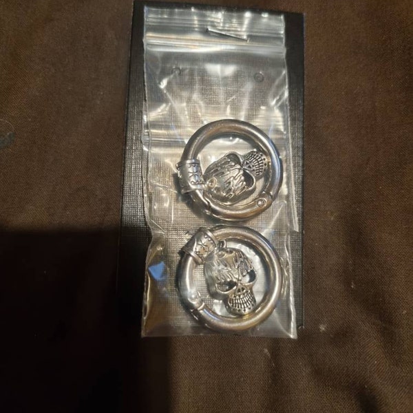 Rainbow Dr Martens Wrap Chains | Stainless Steel Rainbow Chain | DM ...