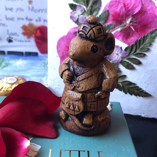 Church Mouse - Scottish Highlander - Mouse Ornament - Etsy