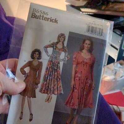 1960s Vintage Misses and Petites Dress Sewing Pattern Simplicity 8591 ...