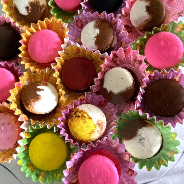 25 Pack Grape French Macarons - Etsy