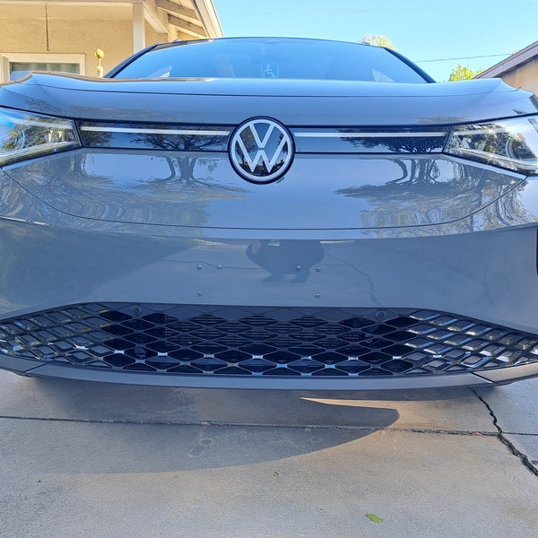 VW ID4/ID.4 Front Bumper Hole Plugs (painted) - Etsy Canada
