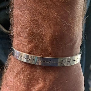 Sisters Split Bracelets . Personalized Sisters Jewelry Cuff . - Etsy