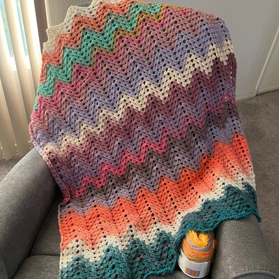 Sundance Throw Blanket Crochet Pattern, Granny Ripple Stitch Blanket ...