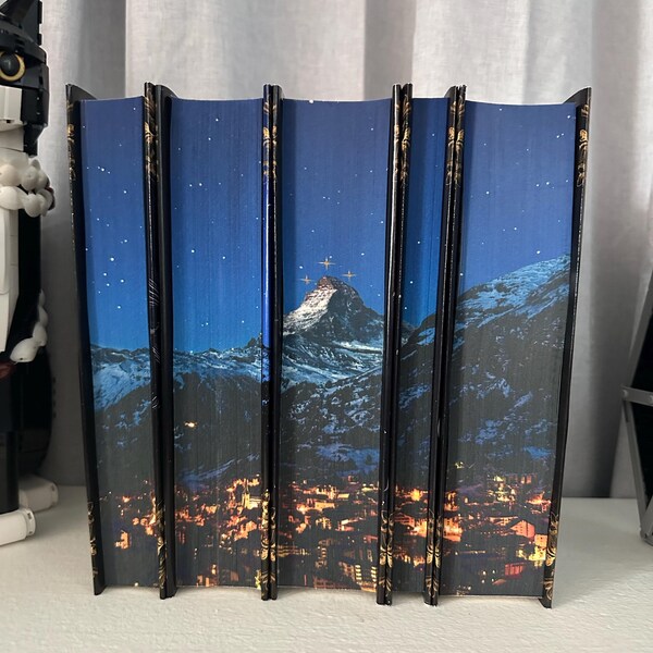 ACOTAR Velaris Special Edition Book Set | A Court of Thorns and Roses ...