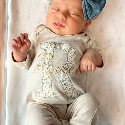 Personalized Baby Girl Romper and Hat Set, Vintage Floral Infant Coming Home Outfit, Baby Shower ...