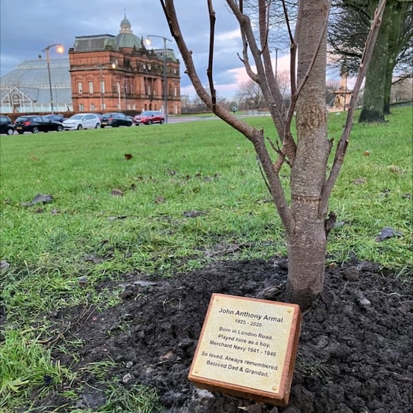 Wooden Memorial Post & Plaque With Engraved Brass Front, for Pets, Tree ...