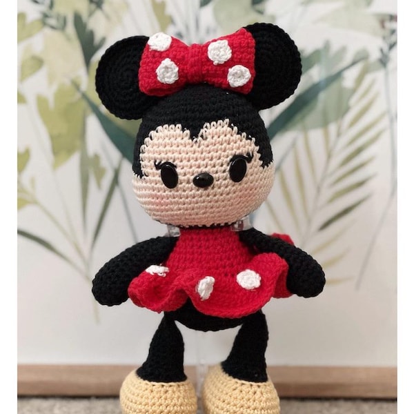 Mika the Mouse | Amigurumi Crochet Pattern by Linhas De Algodão ...