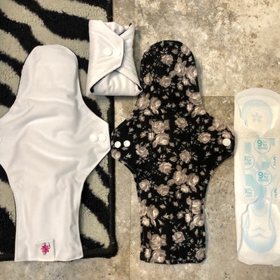 Cloth Menstrual Pads 6 Sizes 14 Colors Pantiliner Regular Heavy ...