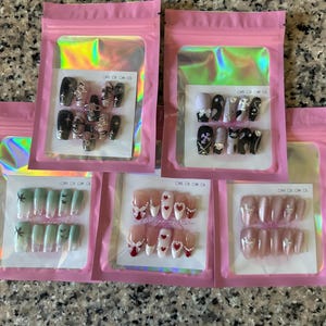 Cute Panda / Bear Hand Paint Press on Nails Fake Nails Stunning Gel ...