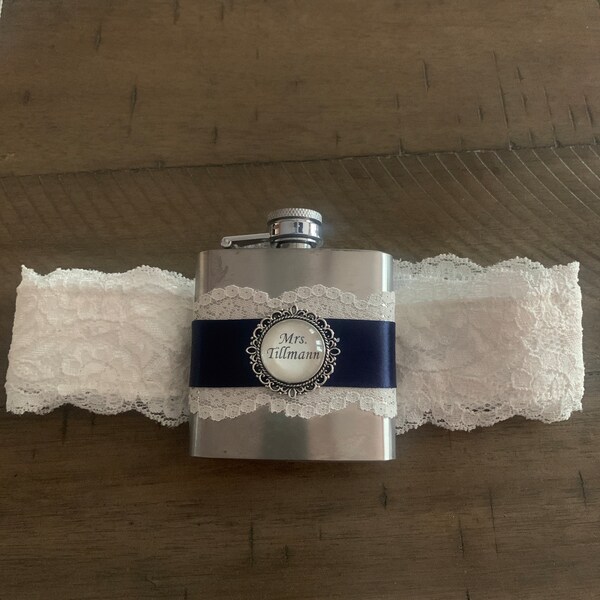 Round Flask Garter, Garter Flask, Ivory Lace Garter, Round Flask Garter ...