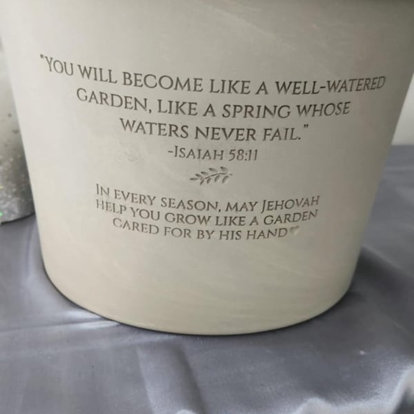 Engraved Pet Memorial Flower Pot | Custom Carved Terra Cotta Flower Pot ...