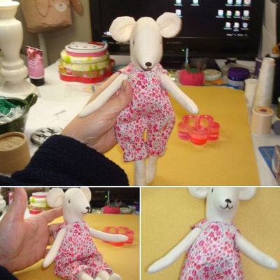 Muis gevulde pop in romper 10 patroon en tutorial, muispatroon, voor ...