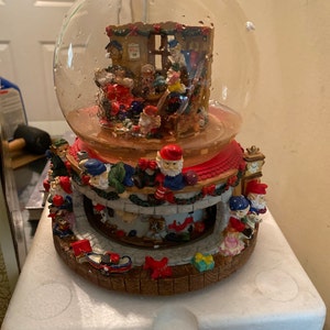 The Noble Collection Bella Bisque Porcelain Lady Figurine Blue/yellow ...