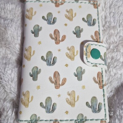 Earbud Holder SVG Headphone Holder Template Cord Organizer SVG Phone ...