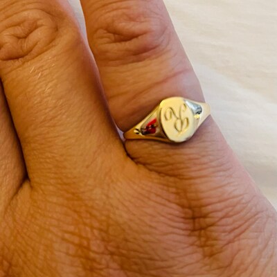 Personalised Script Letter Hand Engraved Solid 9ct Yellow Gold Plain ...