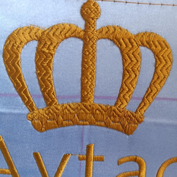 Crown Embroidery Design 4 Sizes - Etsy