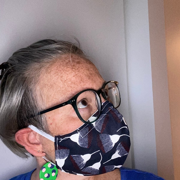 Quilted Bow Book Sleeve Sewing Pattern | Two Sizes | Beginner Friendly ...