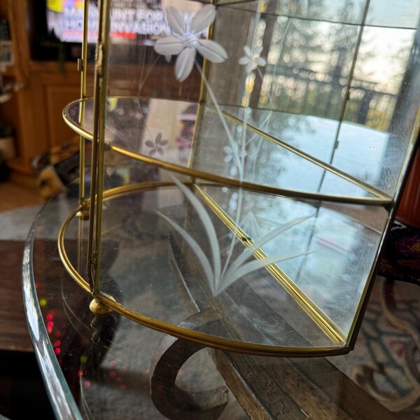 Vtg Wood Trinket Shelf W/ Shield Shaped Mount & 4 Narrow Shelves for ...