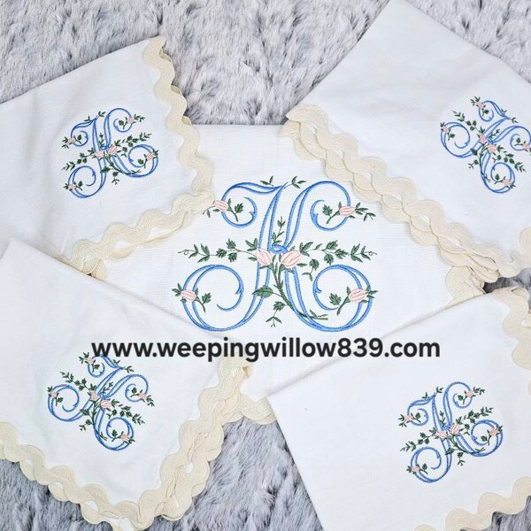 Interlocking R and W Monogram Embroidery Design / Embroidery Design ...