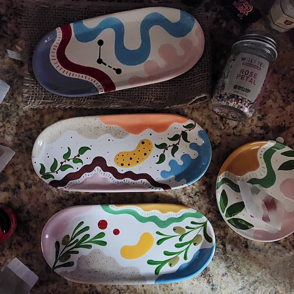 Round Ceramic Tray (plate) - Etsy