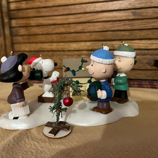 Miniature Dollhouse Charlie Brown Trees and Framed Charlie Brown Tree ...