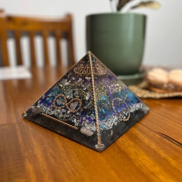 Massive Orgone Generator 76 Degree Prussian - Eloquent Elegance - Etsy