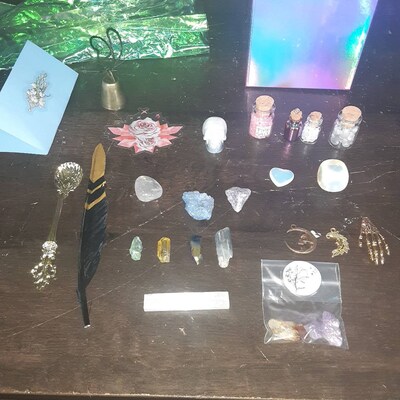WITCH KIT Beginner Witch Kit Witch Supplies Crystals, Salts, Herbs and ...