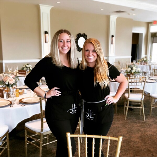 Custom SHORT Half Apron : Vendor Aprons, Custom Embroidery, Florist ...