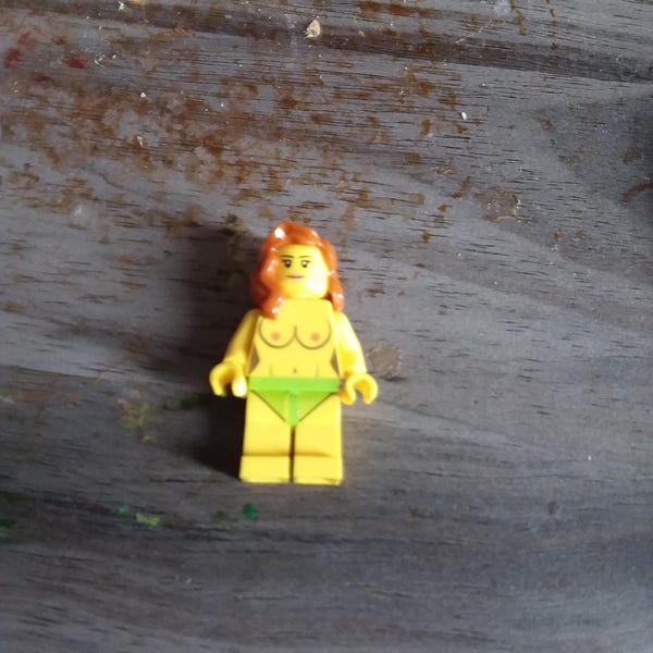 Naked Minifigures With Breasts – Custom Design Printed on L*GO Parts – Skin Tone – Torso With ...