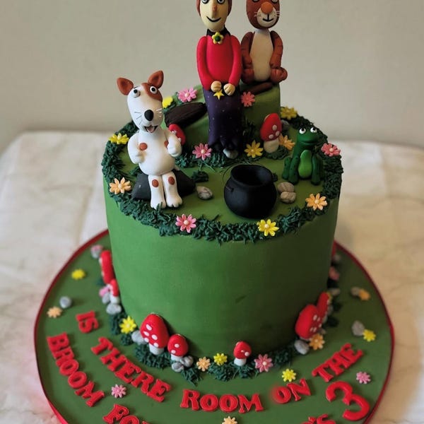 Zog Inspired (unofficial) Edible Fondant Cake Toppers - Etsy UK