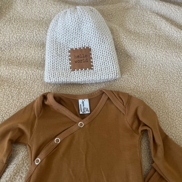 NEWBORN BEANIE | Baby Beanie | Welcome Baby Gift | Photo Prop | Birth ...