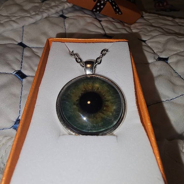 Eye Jewellery Realistic Eye Girlfriend Gift Human Eye Necklace Eye ...
