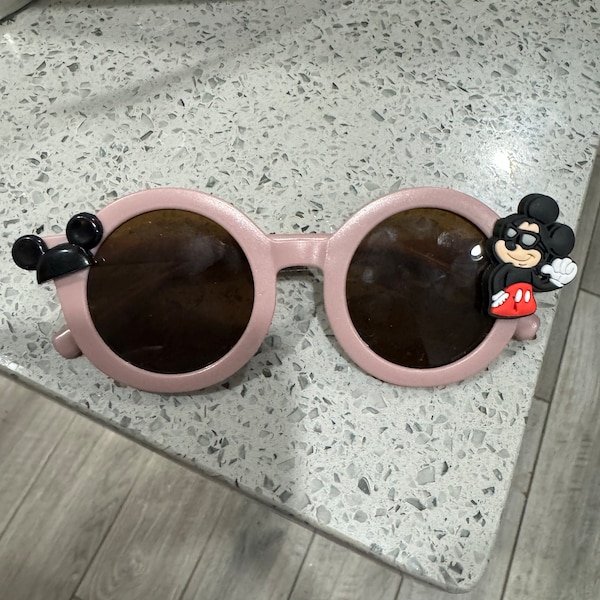 Pink Doll Sunnies | Fashion Party | Pink Doll Party | Malibu Party ...