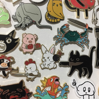 Lucky Money Cat Maneki Neko Pin Enamel Pin Lapel Pin Brooch Metal Pin ...