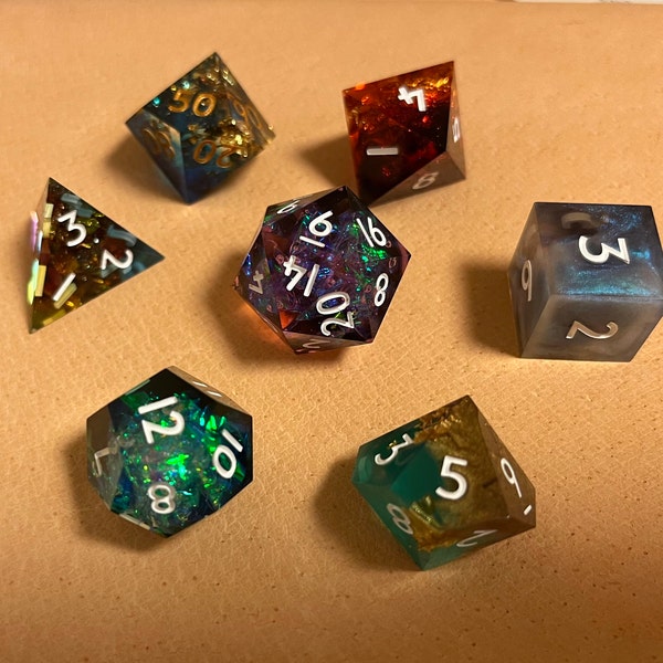 Dice Gacha Random Set - Handmade Resin Sharp Edge Dnd Dice Set for Dnd ...