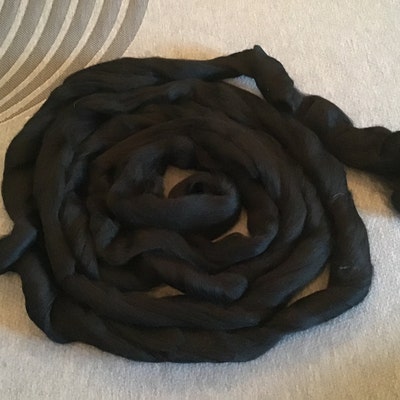 Dyed Black Cheviot Top Roving Spinning Fiber 4 Ounces - Etsy