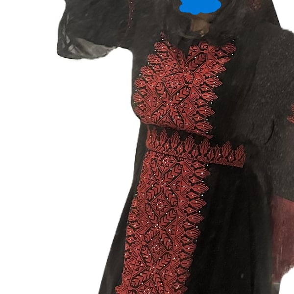 Tmen Thobe Gumbaz Kumbaz Palestinian Dabke Zaffa Wedding Dance With ...