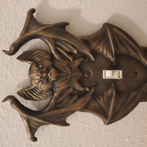 Gothic Bat Light Switch Plate - Etsy