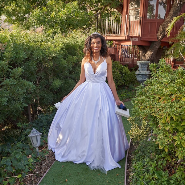Boho Wedding Dresses, A Line Wedding Dresses, off the Shoulder Wedding ...