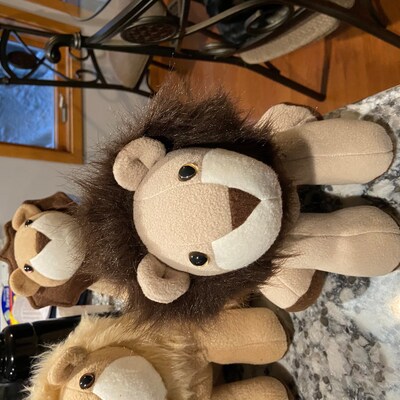 Larry Lion Toy Sewing Pattern PDF, Stuffed Lion Pattern, Stuffed Animal ...