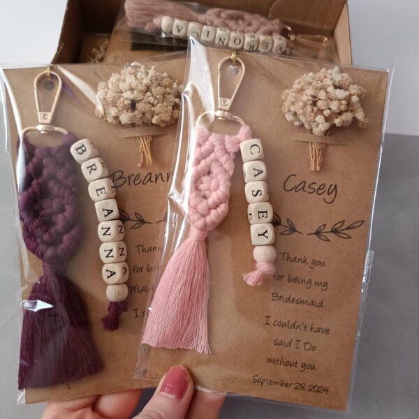 Macrame Name Keychain for Bridesmaid With Card and Flower, Custom ...