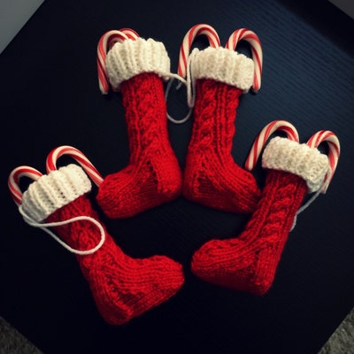 Cable Tree Skirt Knitting Pattern 2 Sizes - Etsy