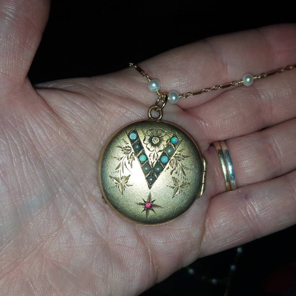 Art Nouveau Locket Necklace With Flower, Antique Gold Filled Locket ...